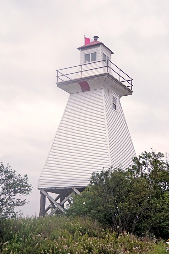 Cape Tormentine Outer Wharf Range Rear Lighthouse, New Brunswick Canada ...