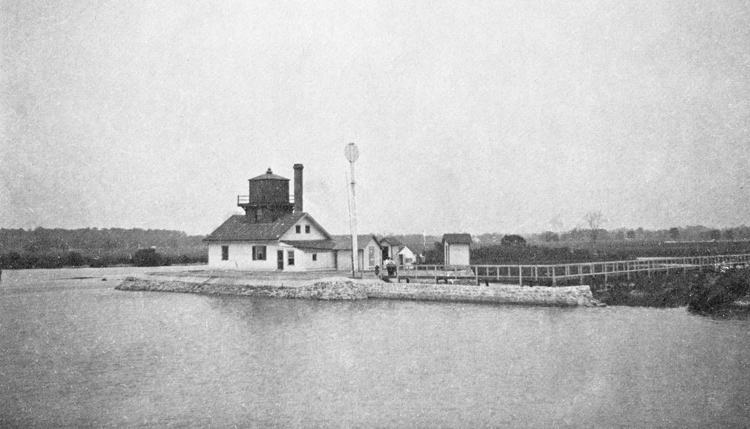 Schooner Ledge Range Lighthouse, Pennsylvania at Lighthousefriends.com