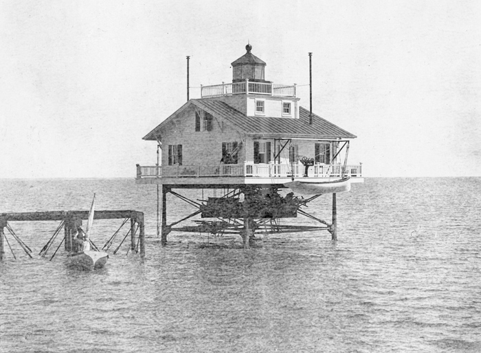 Wade Point Lighthouse, North Carolina at Lighthousefriends.com