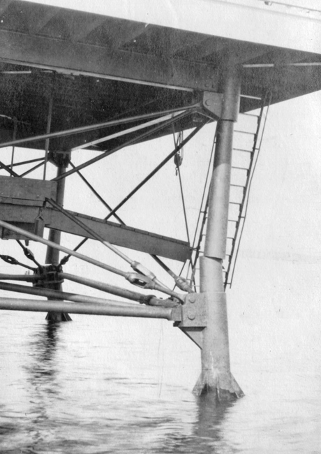 Wade Point Lighthouse, North Carolina at Lighthousefriends.com