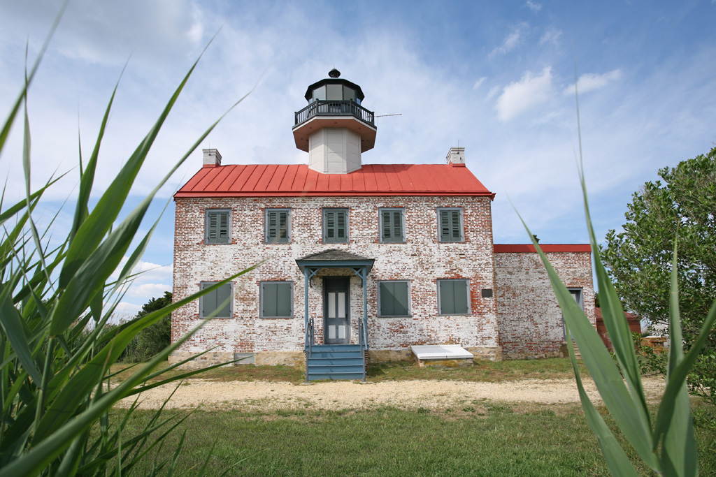 East Point Lighthouse, New Jersey at Lighthousefriends.com